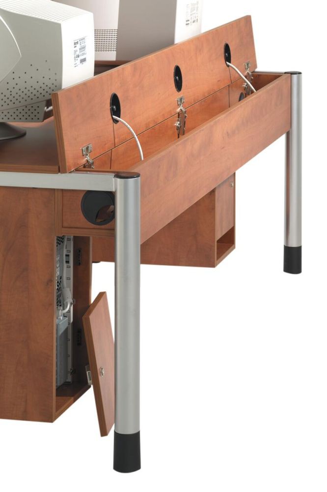 Computertisch CN II, Vier-Fuß-Tisch